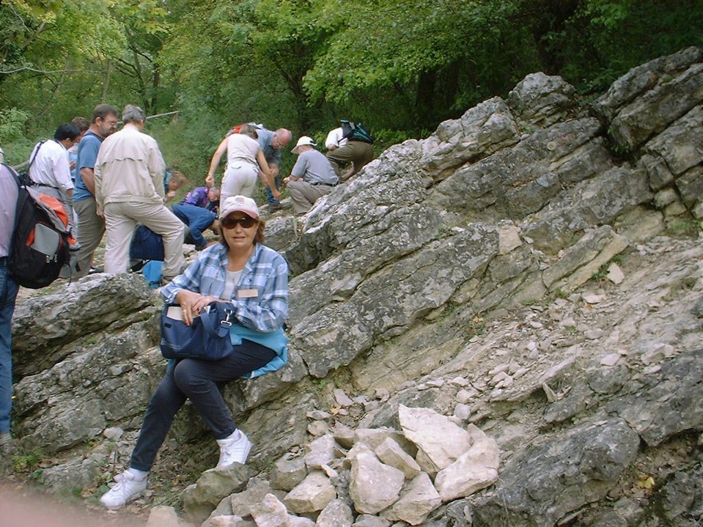 ANA MÁRQUEZ-ALIAGA, PRIMERA MUJER PRESIDENTA DE LA SOCIEDAD ESPAÑOLA DE ...